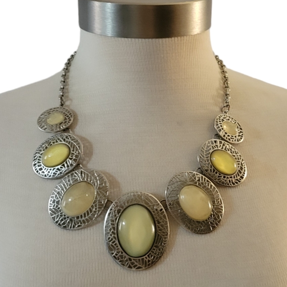 Charming Charlie | Jewelry | Charming Charlie Statement Necklace | Poshmark